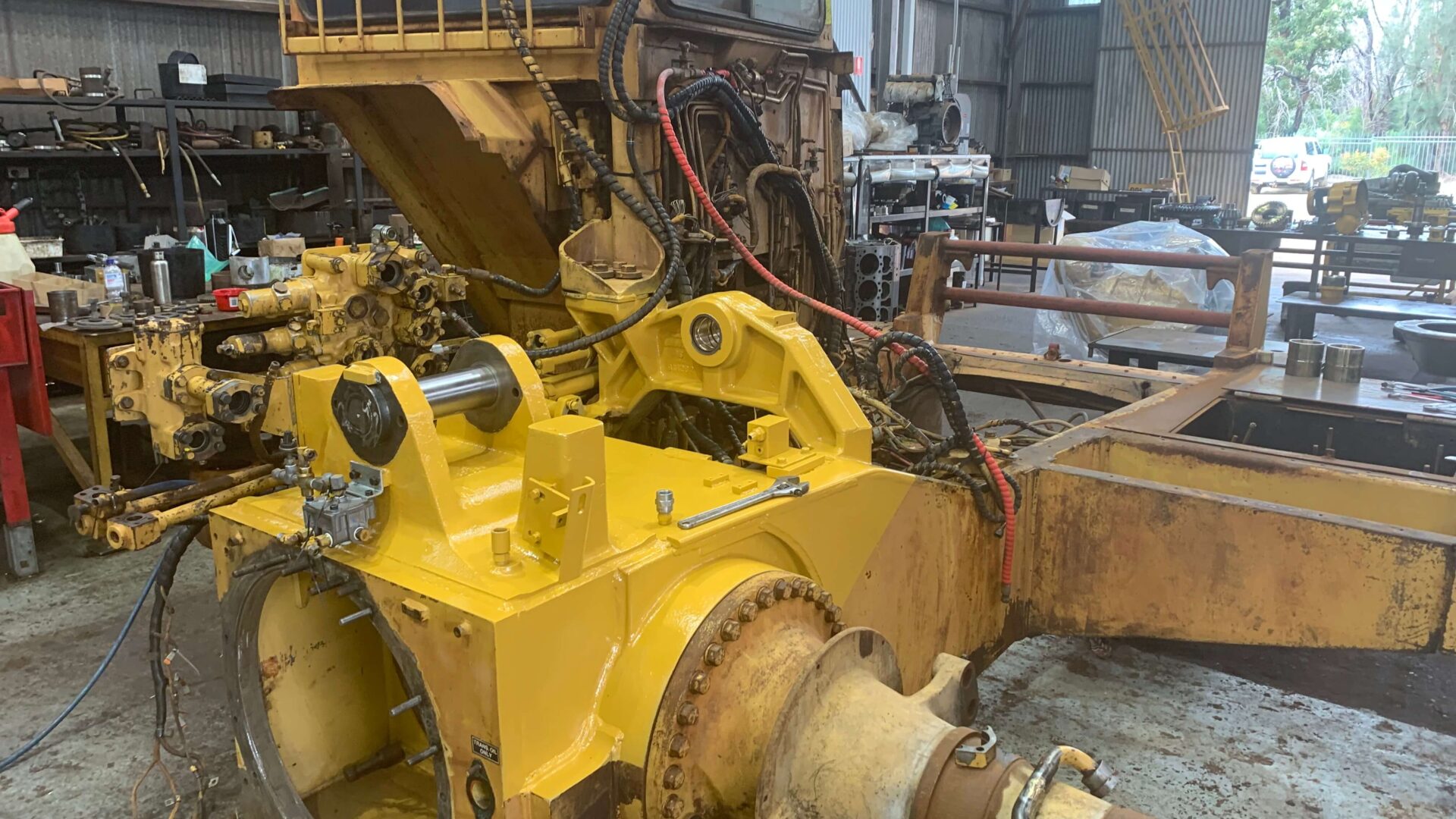 D11R Engine – Yarloop Tractor Repairs